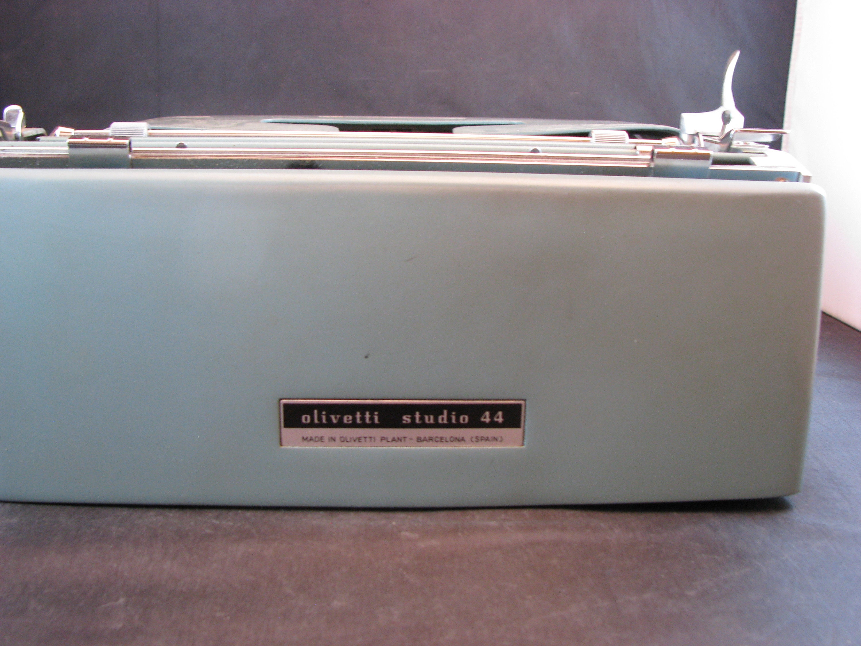 Vintage Olivetti-underwood Studio 44 Manual Typewriter | Etsy