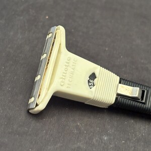 Vintage Gillette Techmatic Razor in Original Box - Etsy