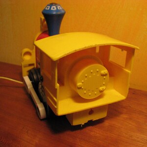 Vintage Fisher Price Toot-toot Engine No. 643 - Etsy