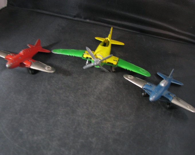 3 Vintage Hubley Kiddie Toy Die Cast Metal Folding Wing Military ...