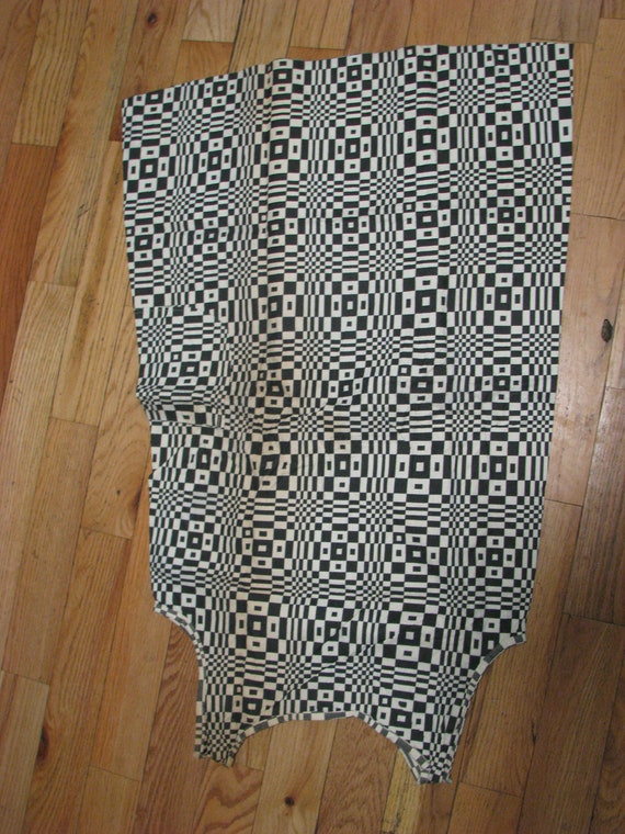1966 Scott Paper Dress, Op Art Print, 'Paper Caper' N… - Gem