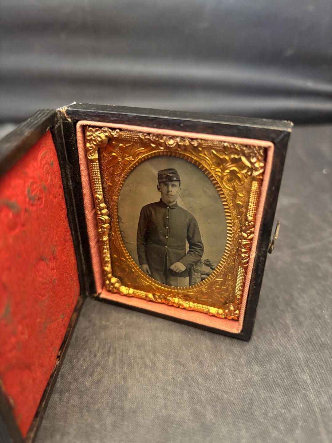 US Civil War Tin Type of Soldier in Case - Etsy
