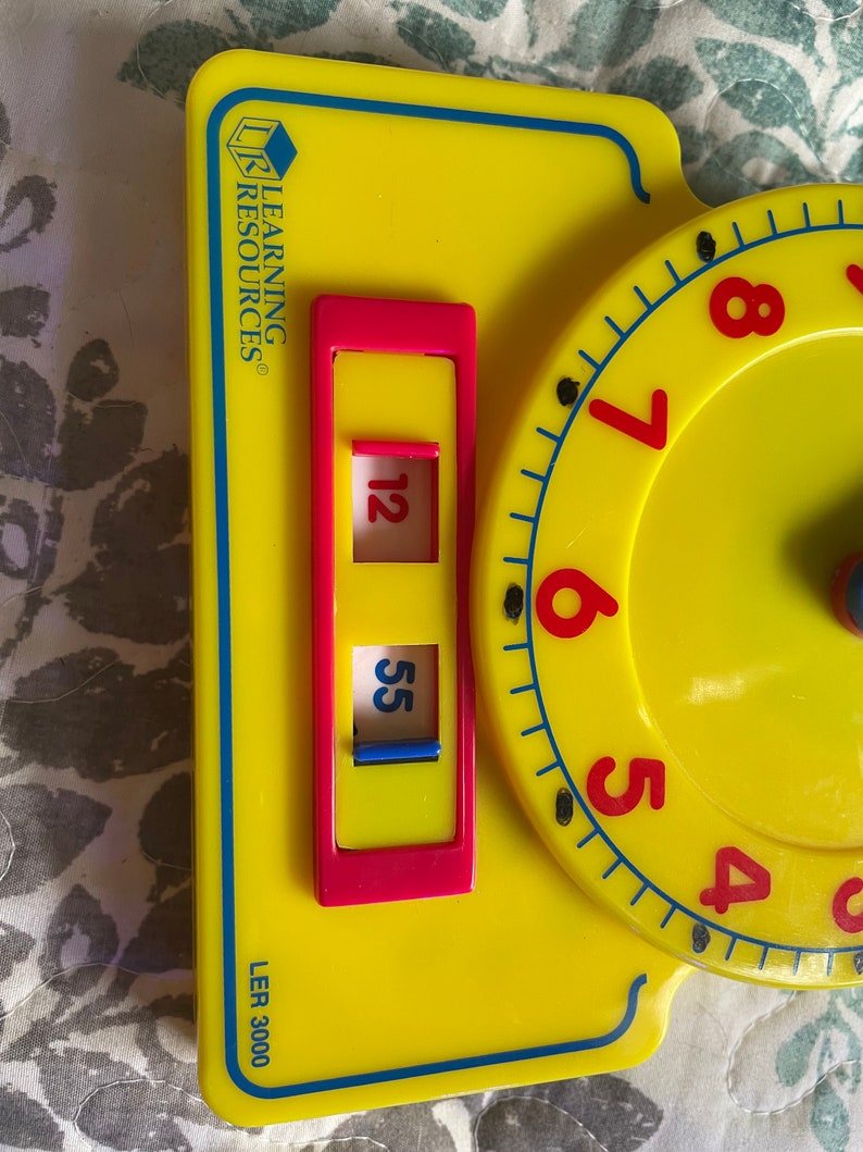 Vintage 90’s Plastic Teaching Gear Clock Elementary School - Etsy
