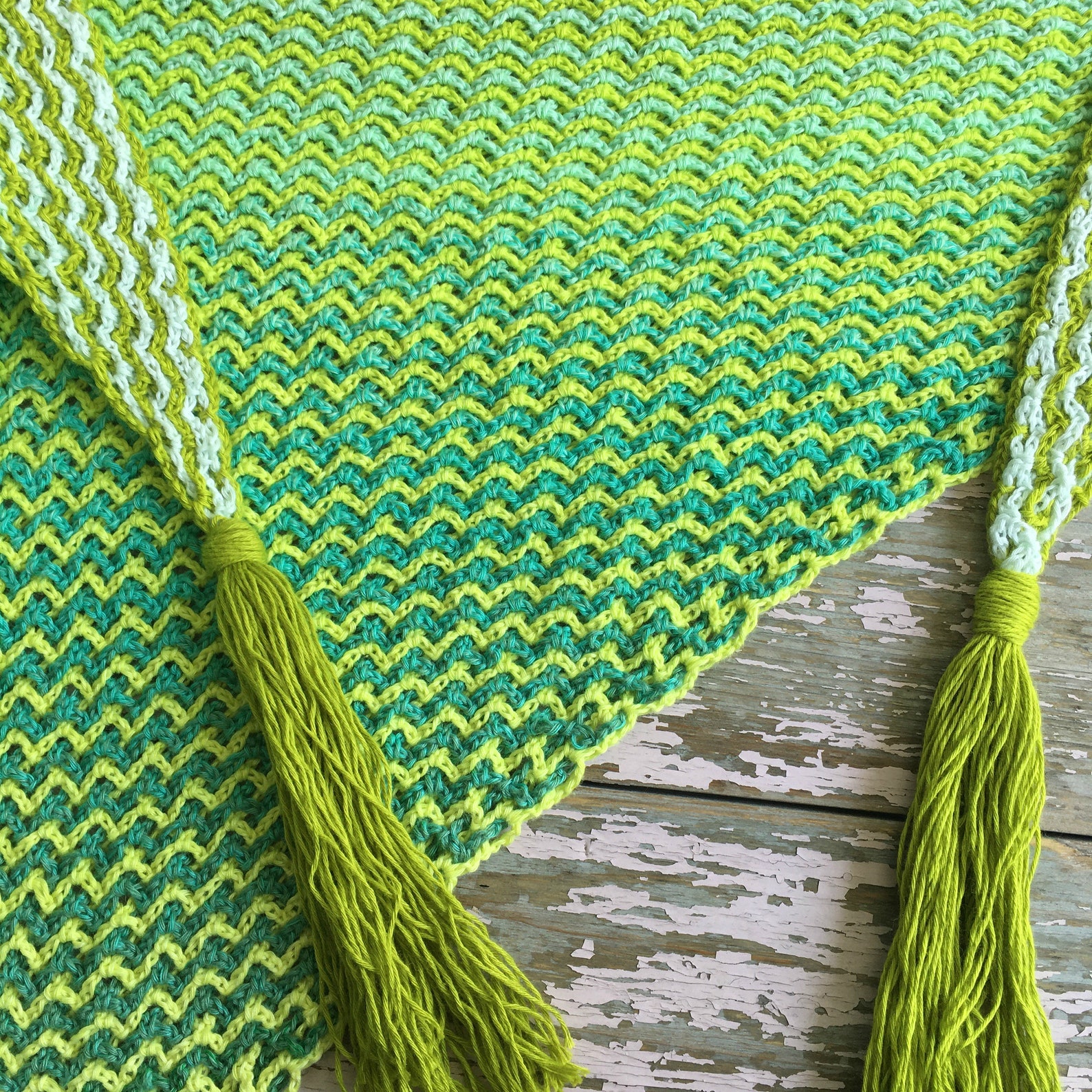 The ZIG in the ZAG Shawl Crochet PDF Pattern Photo Tutorial - Etsy