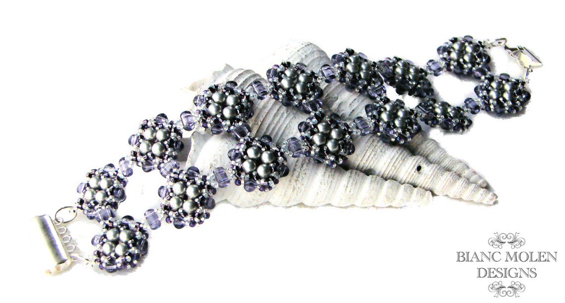 Iona Bead Weave Pattern for Bracelet With Babyspikes Rulla | Etsy