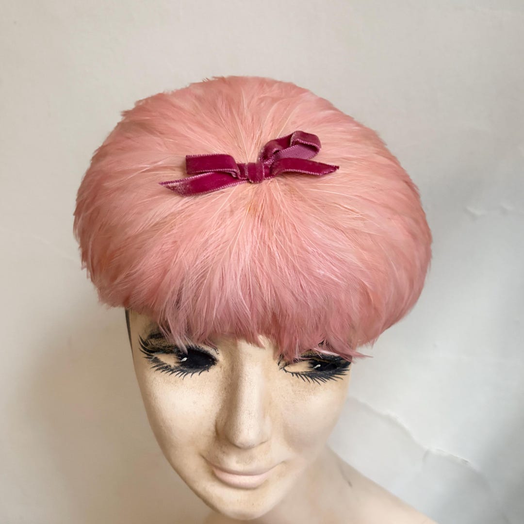 Vintage 1960s JILLIE Original Divine Pink Fantasy Feathers Velvet Bow ...