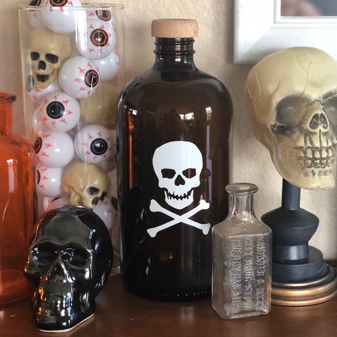 Skull and Crossbones Decal Skull Decal Crossbones Sticker - Etsy UK