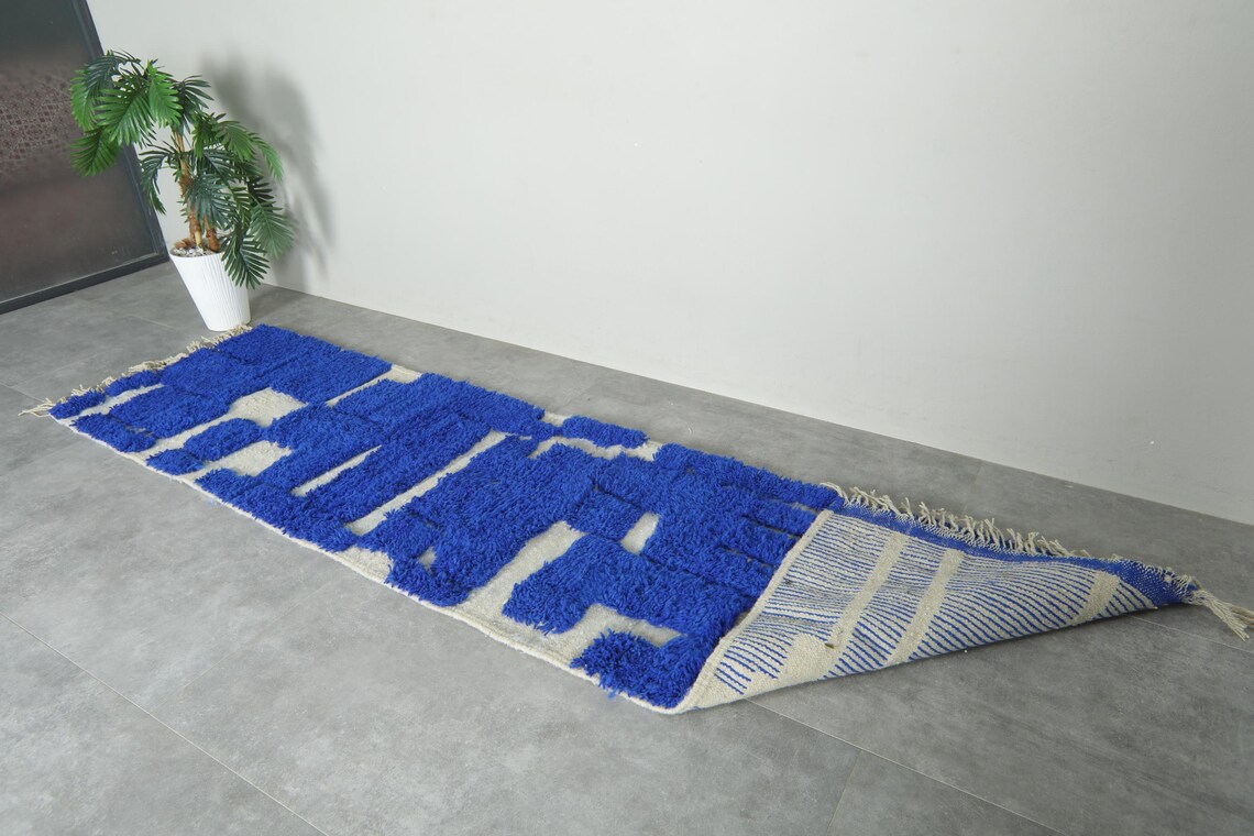 Handmade Moroccan Runner Rug - Blue and White Abstract Design Hallway ...