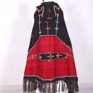 Vintage Berber Wool Cape - Moroccan Tribal Clothing - Wall Decor ...