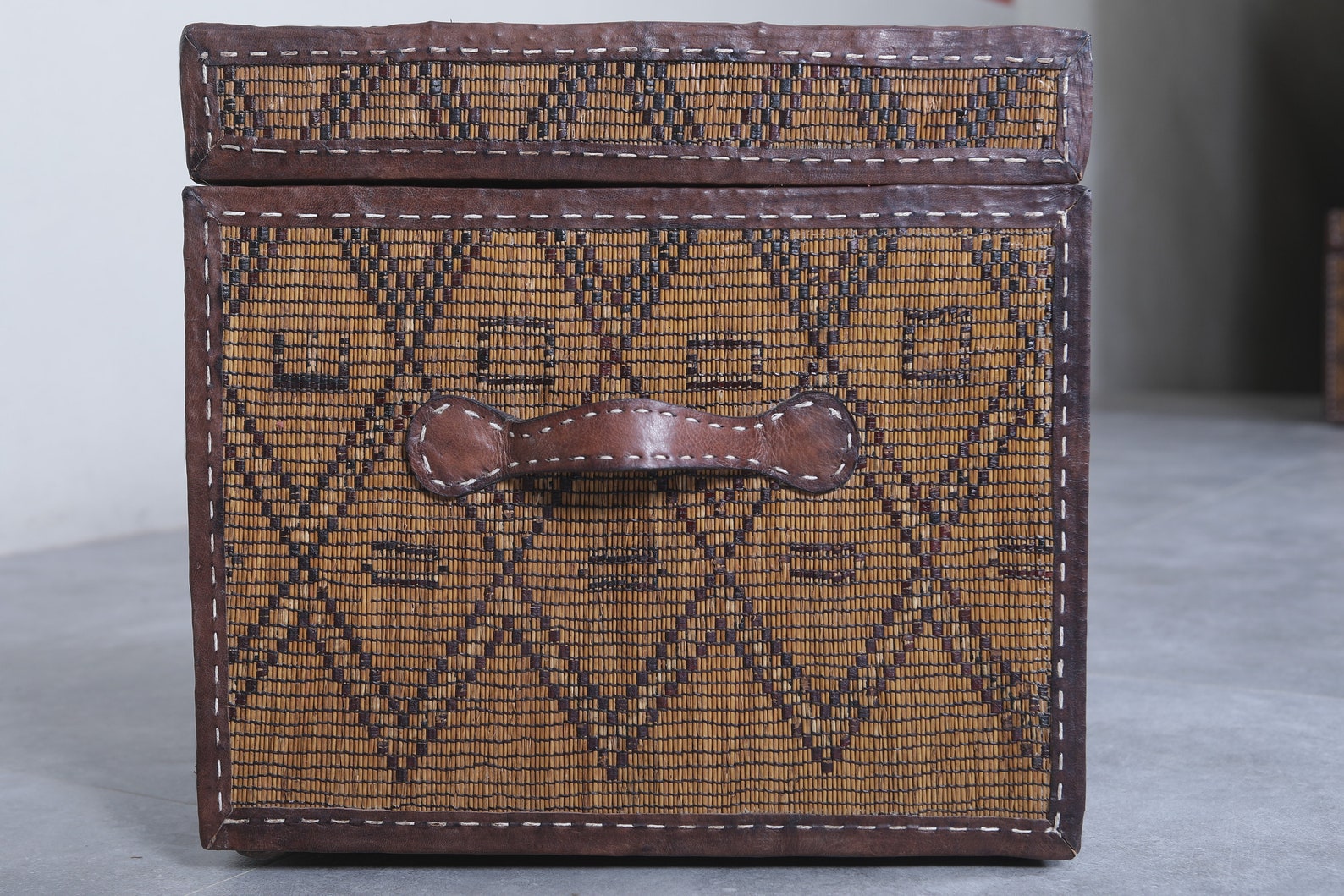 Vintage Tuareg Reed Chest – Handwoven African Storage Trunk - Boho ...