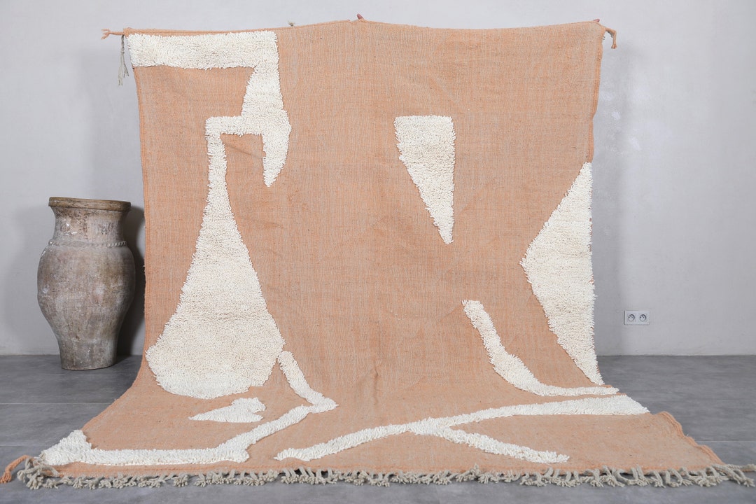 Handmade Moroccan Abstract Wool Rug - Beige and Ivory Berber Rug ...