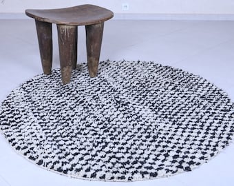 Circle Black and White Rug - Etsy