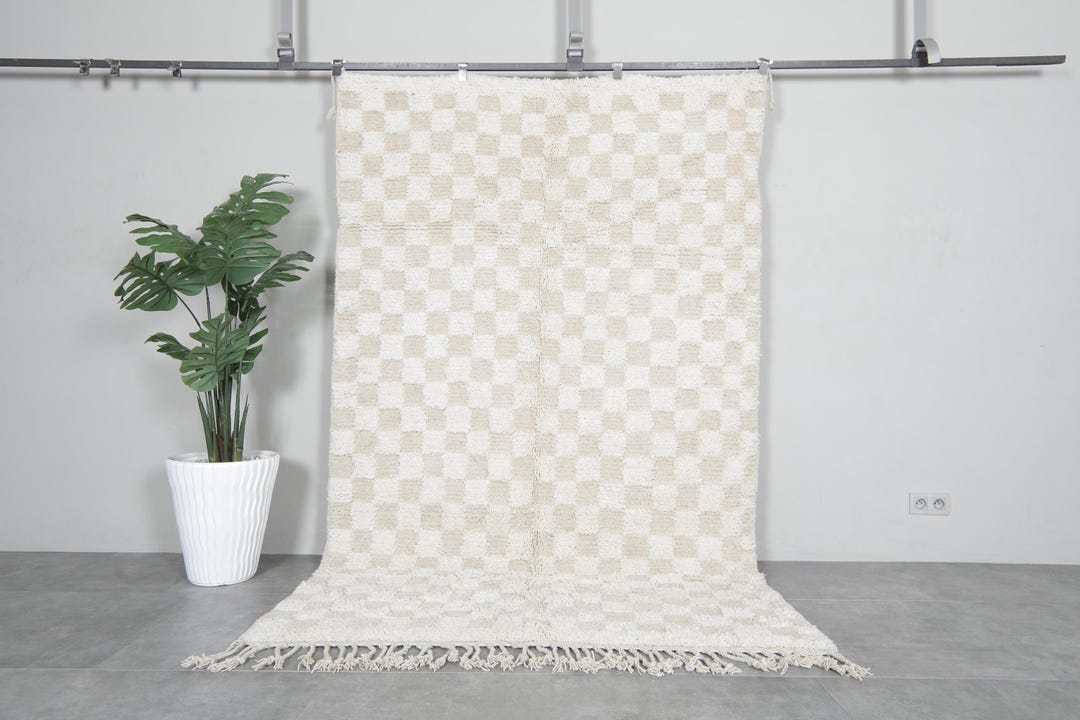 Neutral Checkered Moroccan Rug 5.4 X 8.5 Ft - Handmade Ivory Beni ...