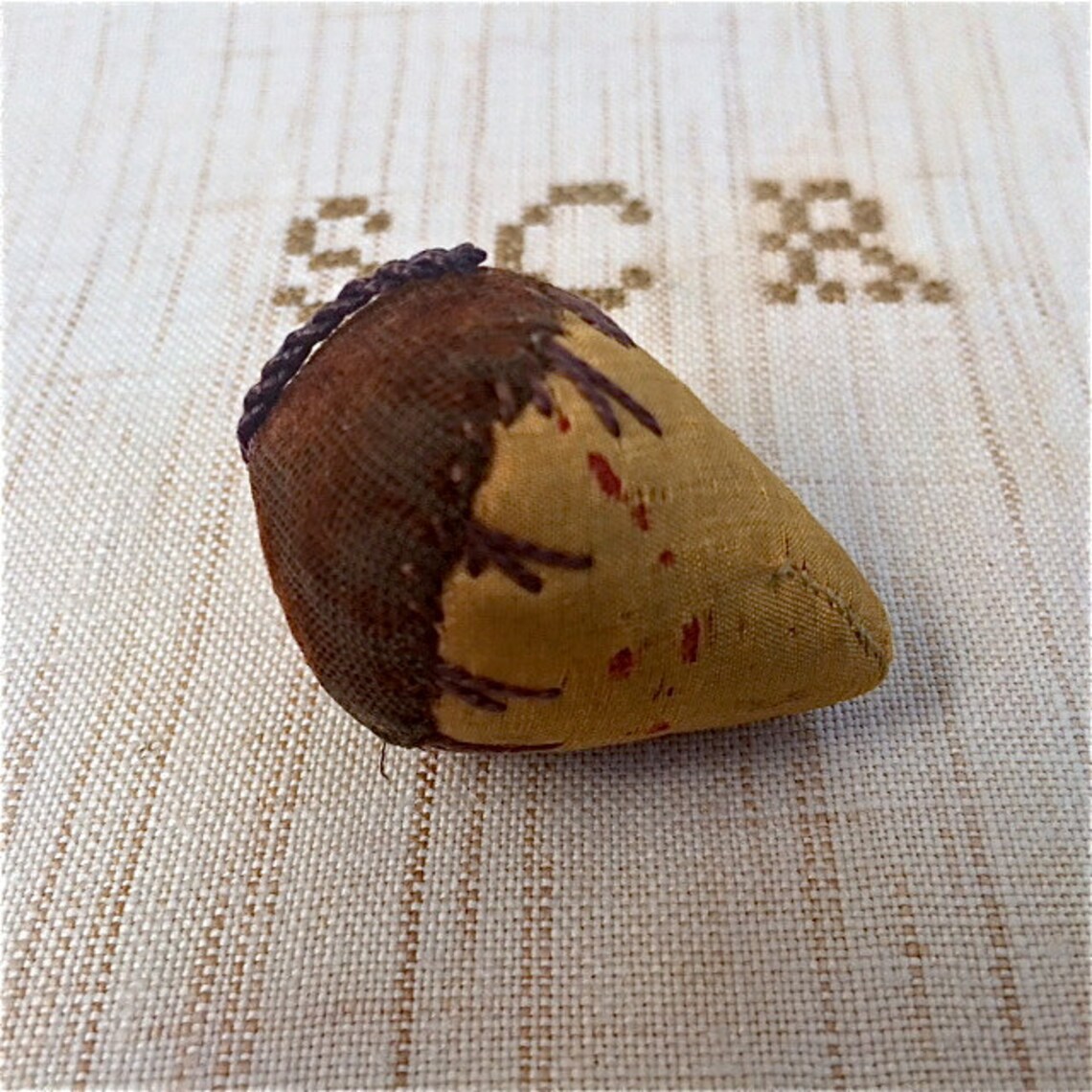 Vintage Sewing Emery - Etsy