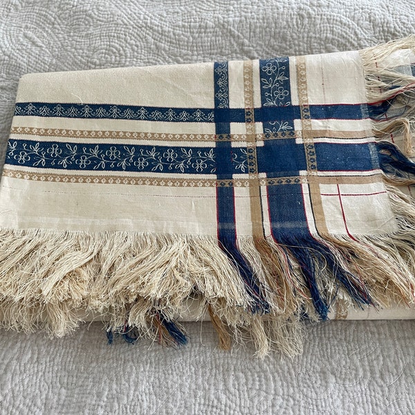 Antique Damask Tablecloth - Etsy