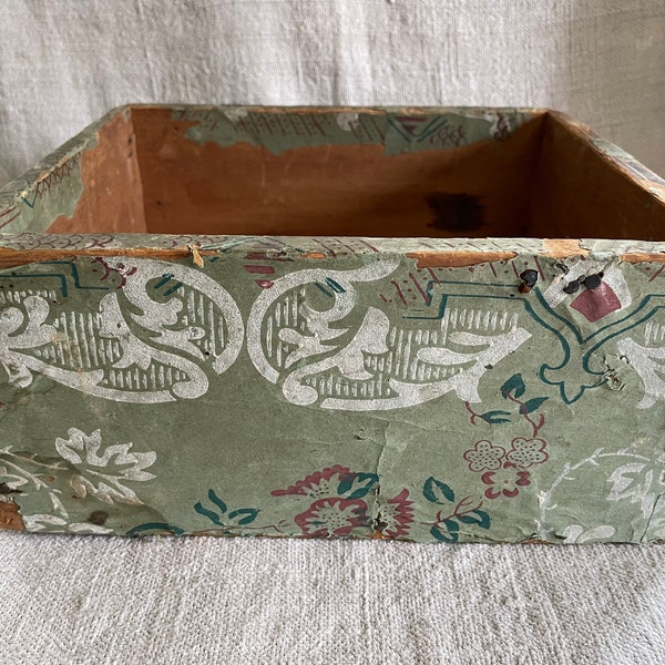 Primitive Antique Wallpaper Box - Etsy