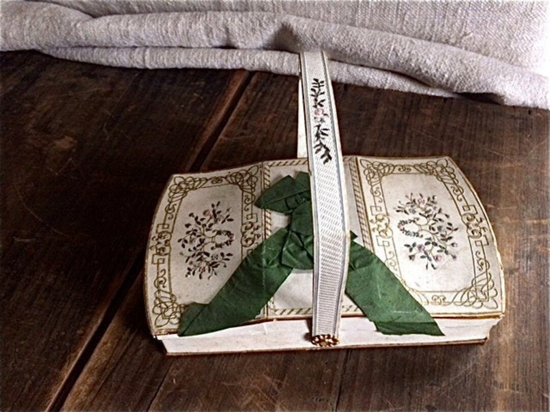 Antique Decorated Paper Box - Pre-civil War - Etsy