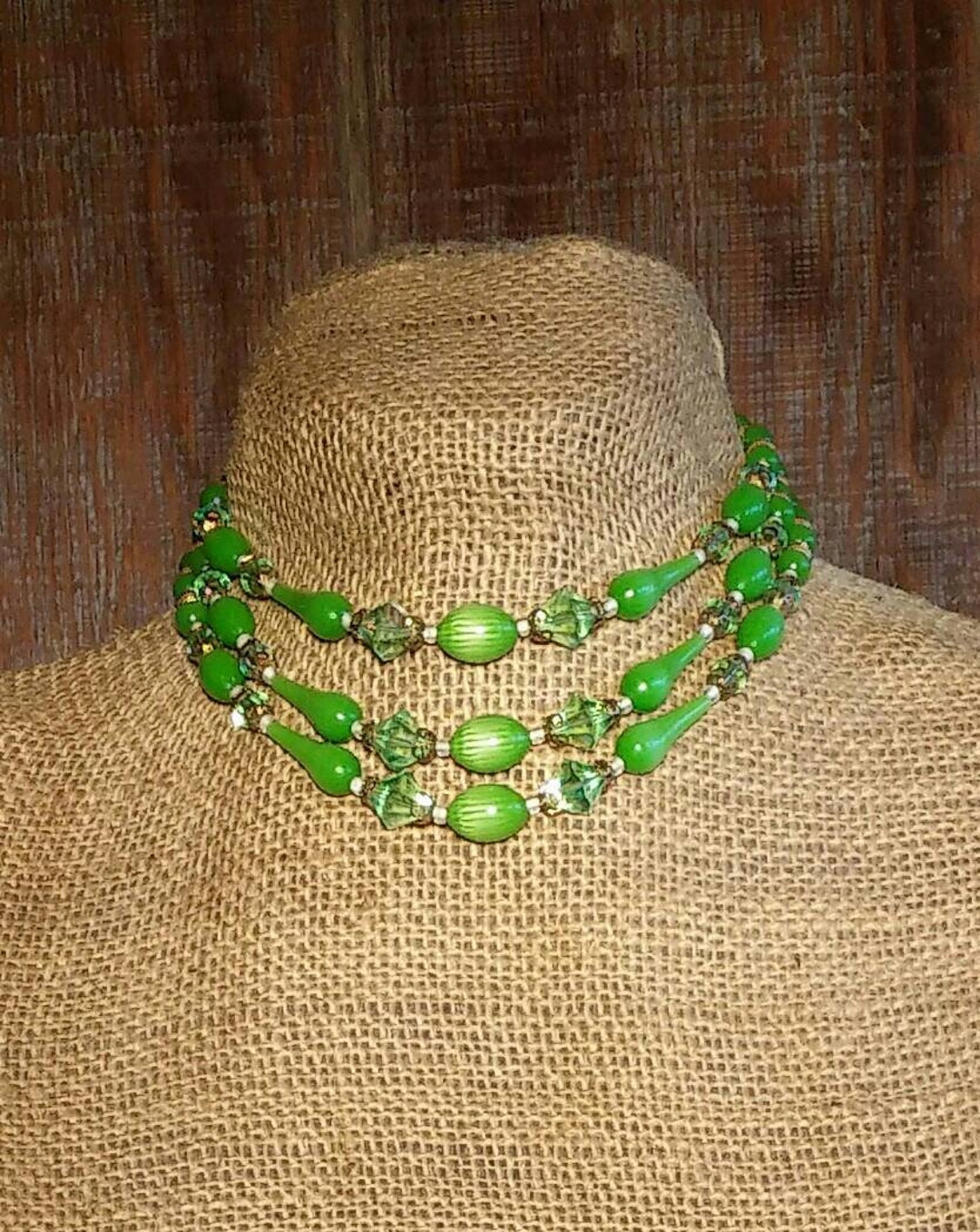 Vintage Green Triple Strand Necklace - Etsy