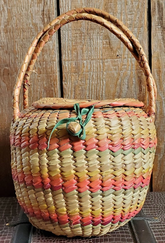 vintage 1960s basket - Gem