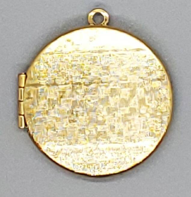 Vintage Locket - Etsy