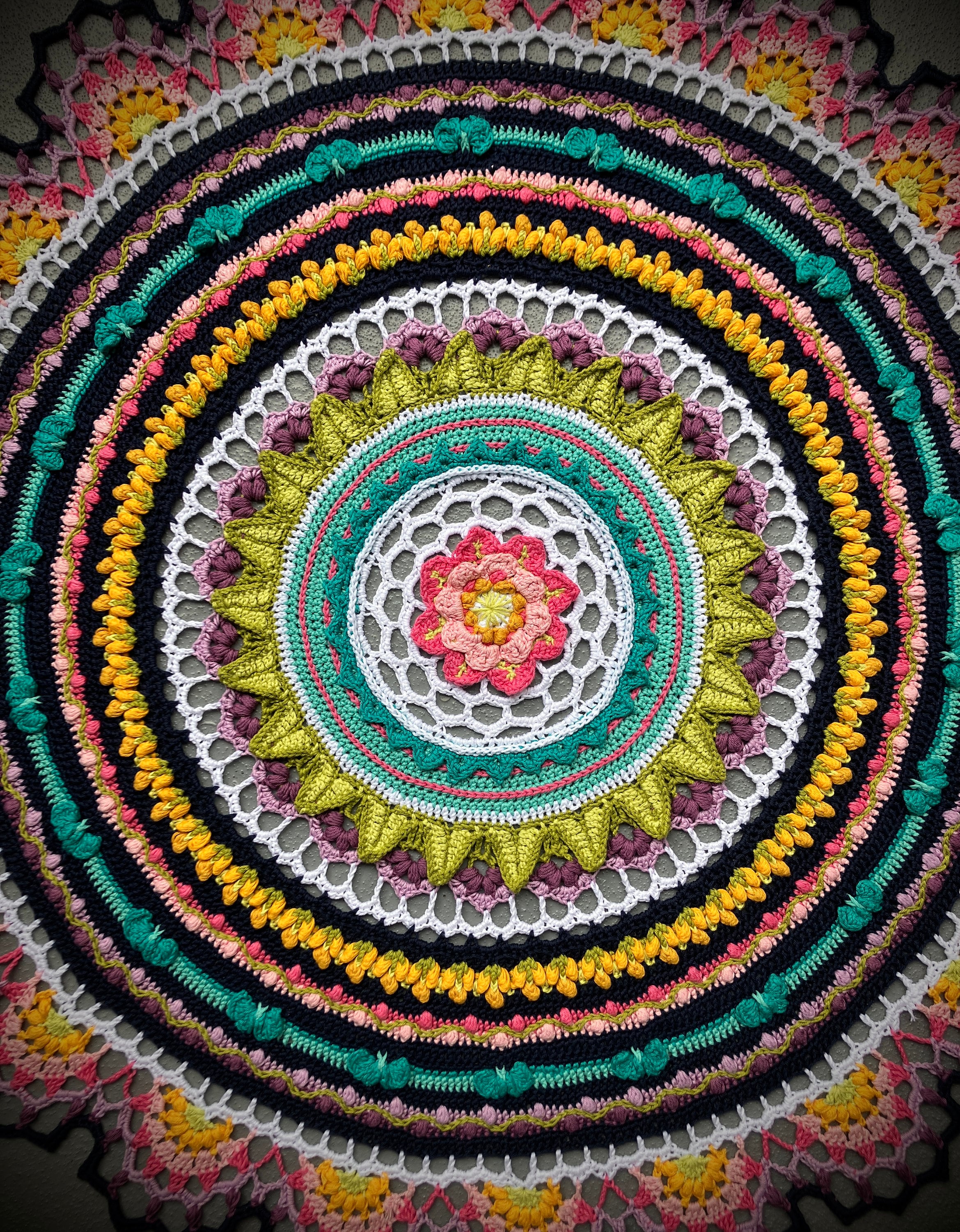 Secret Garden Crochet Pattern - English (US) and Dutch - Etsy