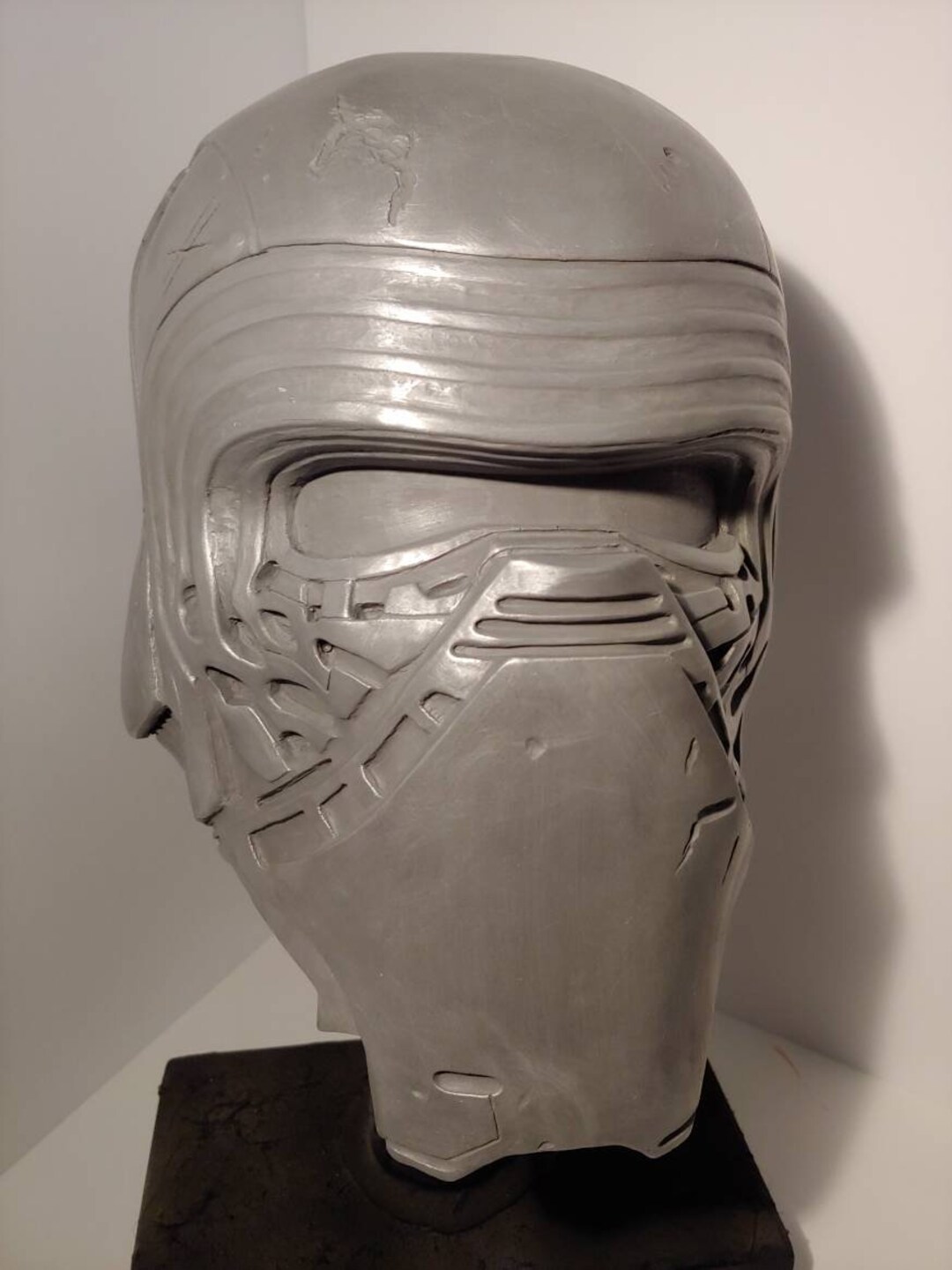 Kylo Ren Aluminum Cold Cast Helmet. - Etsy