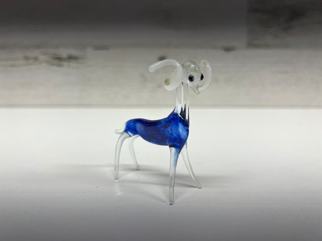Ram Figurine - Glass Art Animals - Blown Glass Hoof Stock - Vintage Ram ...