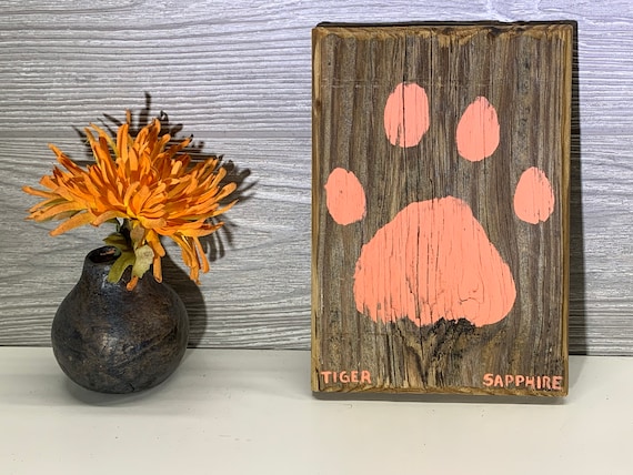 White Tiger Paw Print