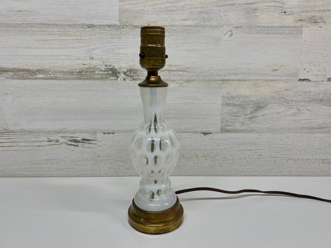Fenton Lamp - Vintage Glass Lamp - Coin Dot Fenton - Etsy