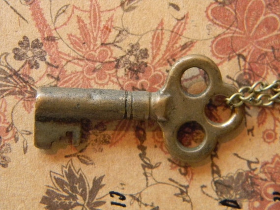 Vintage Key and Victorian Steampunk Style Sphere Pend… - Gem