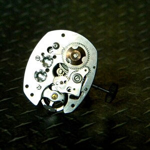 Custom Upcycled Watch Movement Ring. Kinetic Watchwork Ring. Steampunk ...