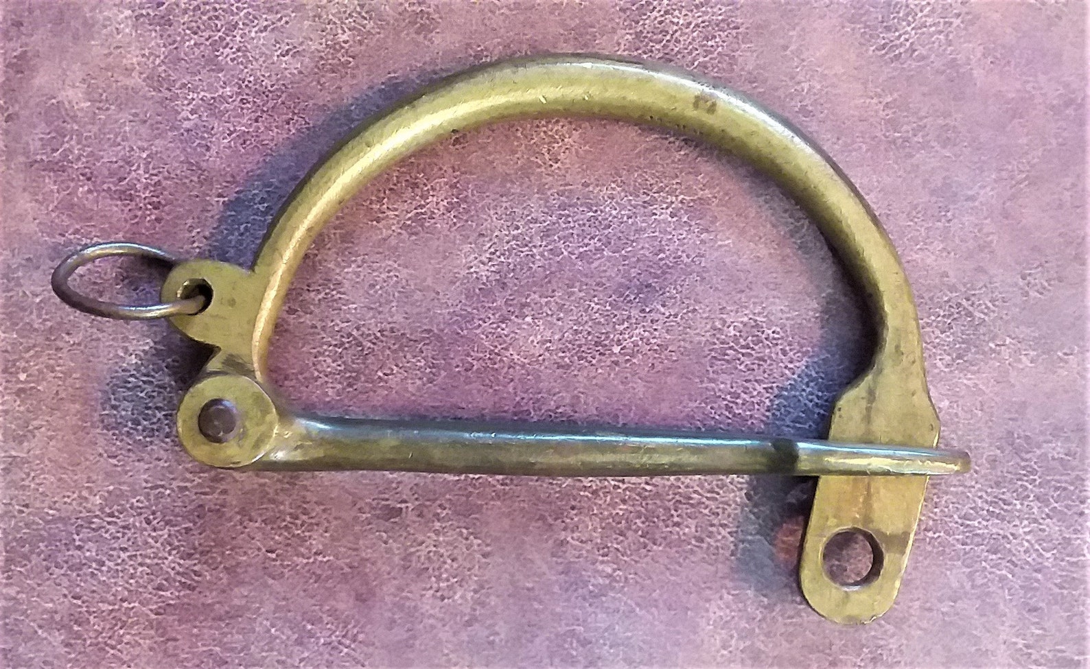 Unusual Vintage Brass Shackle and Padlock. Kit Bag Shackle or Archaic ...