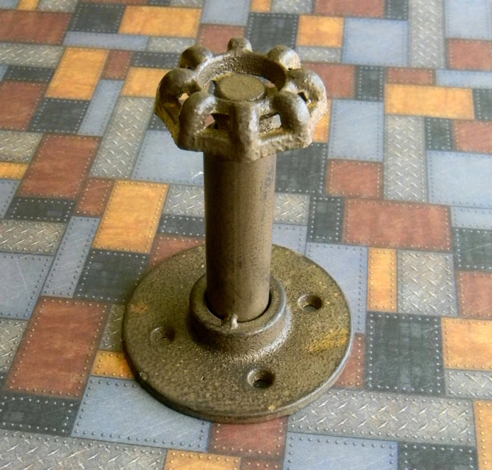 Rustic Industrial Style Pipe & Valve Post Hooks. Sturdy Welded - Etsy