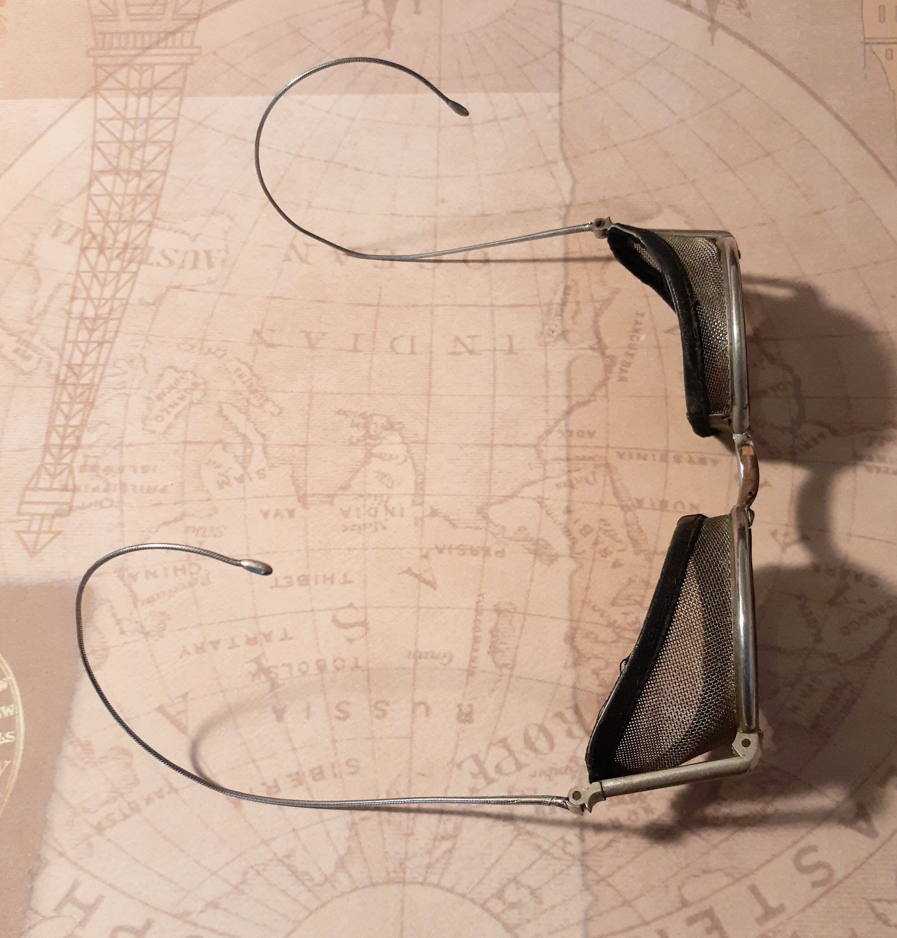 Antique Victorian Era Railway & Carriage Spectacle Sunglasses With ...