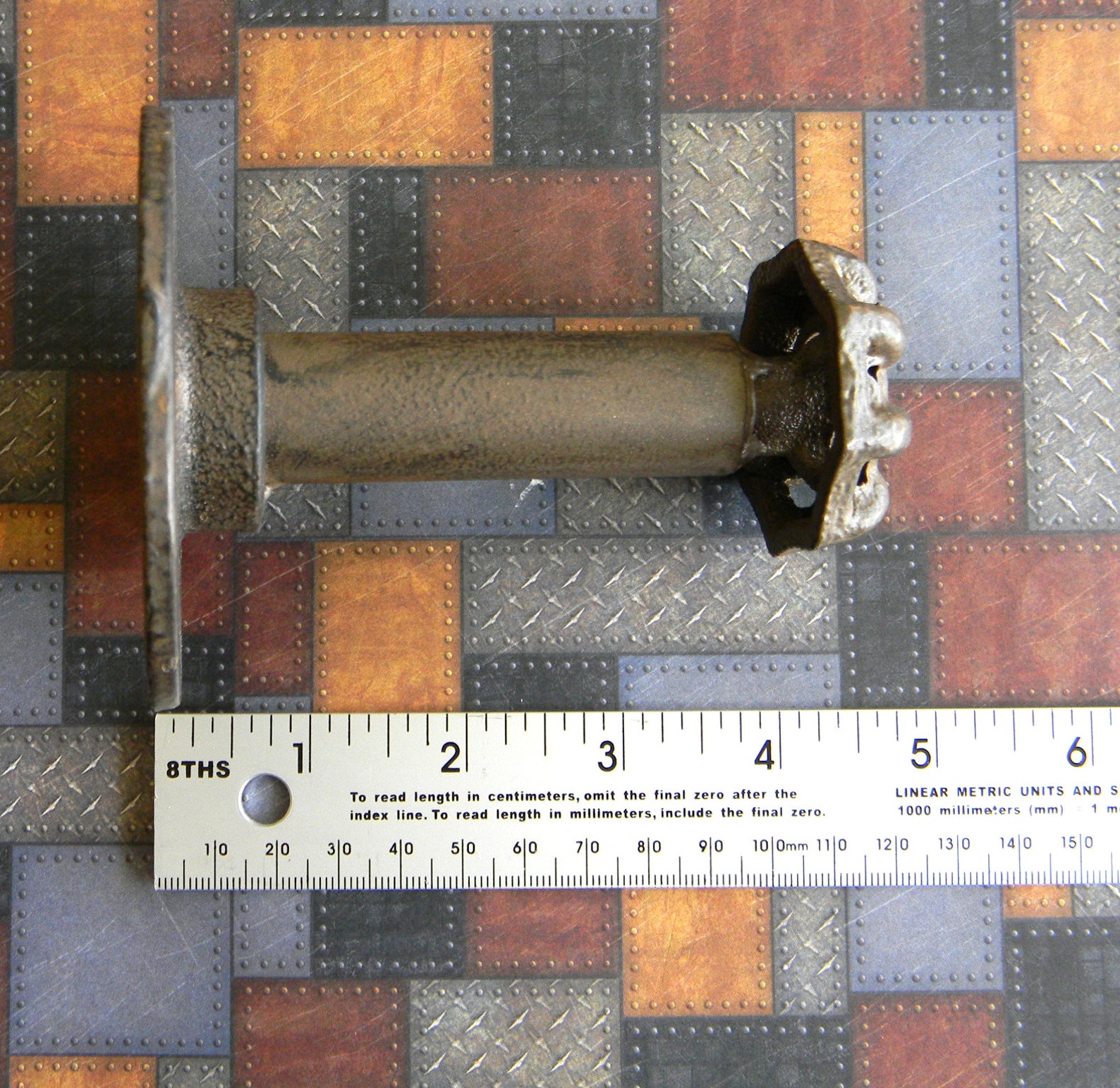 Rustic Industrial Style Pipe & Valve Post Hooks. Sturdy Welded Cast ...