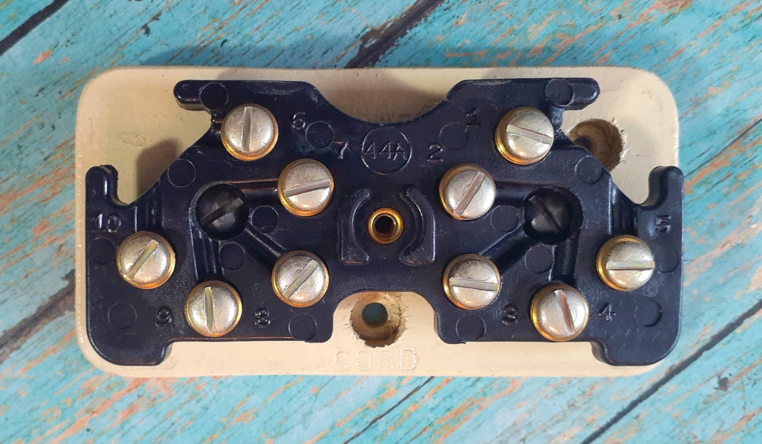 Fully Functional Vintage Terminal Block. Housed Circuit Connection ...
