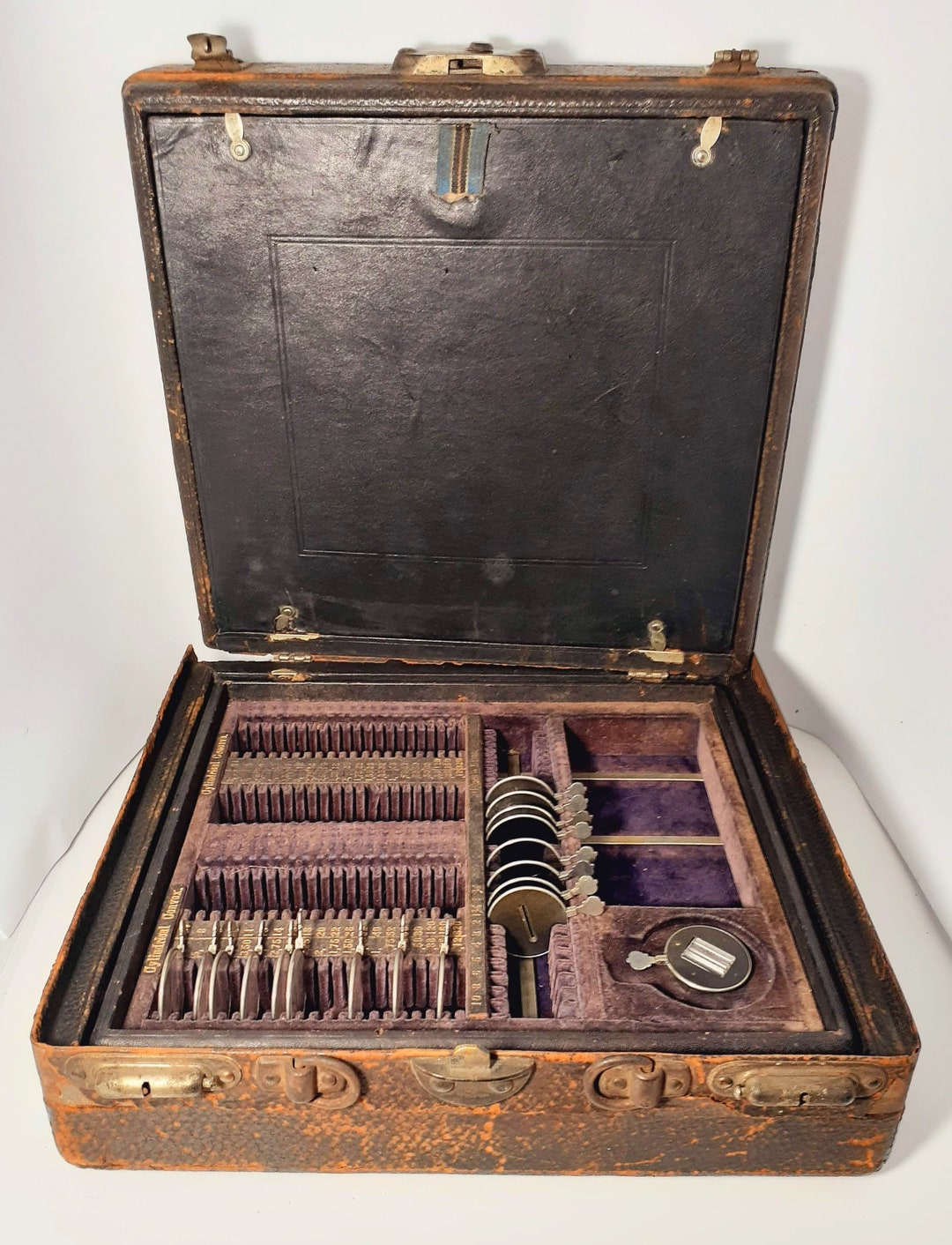 Curious Antique Optometrist's Fitting Kit With 60 Trial Lenses and ...