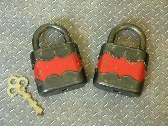 Cool Old Set of 2 Vintage Steel Padlocks. Both Locks Work and - Etsy