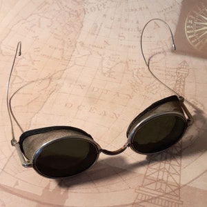 Antique Victorian Era Railway & Carriage Spectacle Sunglasses With ...