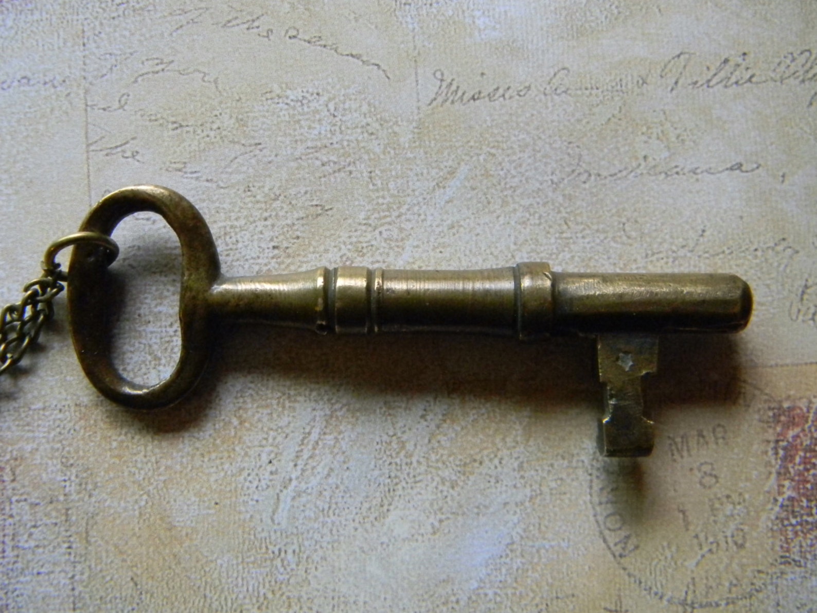 Lovely Bronze Antique Skeleton Key Pendant Antique Skeleton - Etsy