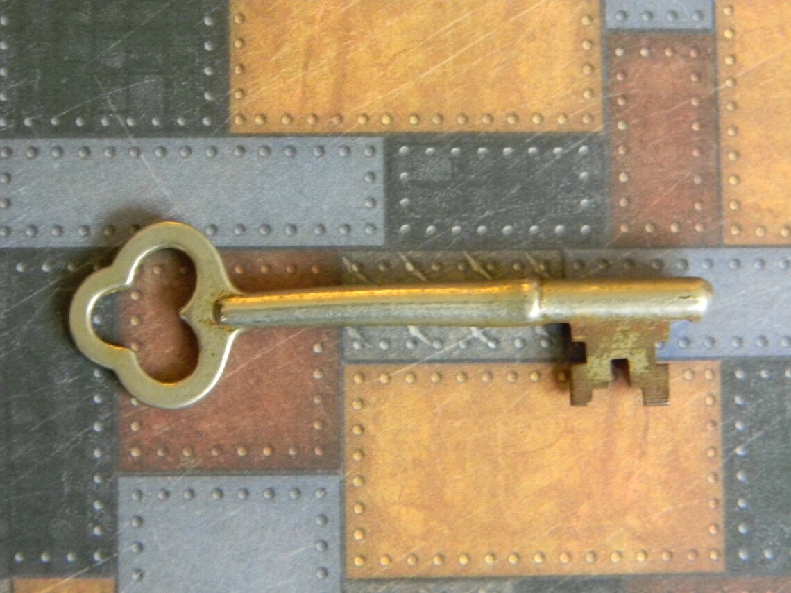 Vintage Key and Victorian Steampunk Retro Old World Map Style | Etsy