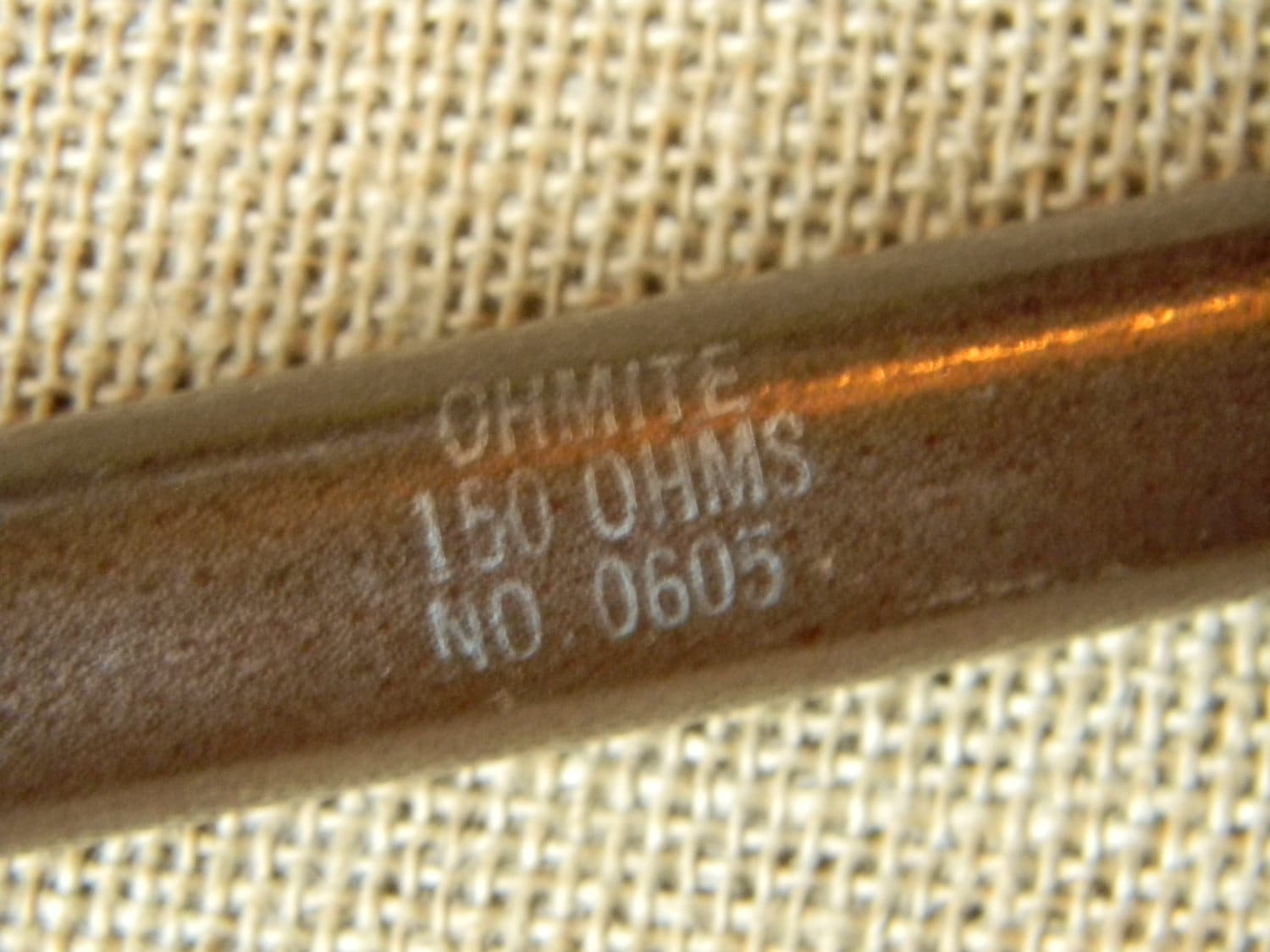 Vintage Ceramic Ohmite Fixed Resistor - 150 Ohms No. 0605 - Vintage ...
