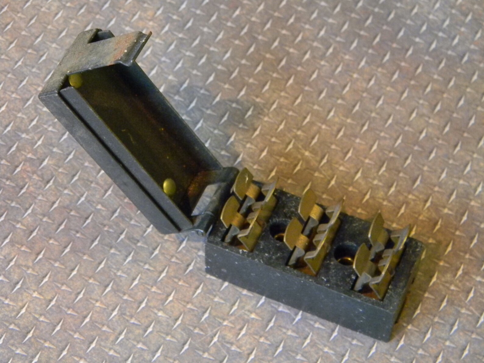 Fully Functional Vintage Terminal Block Connection Block - Etsy