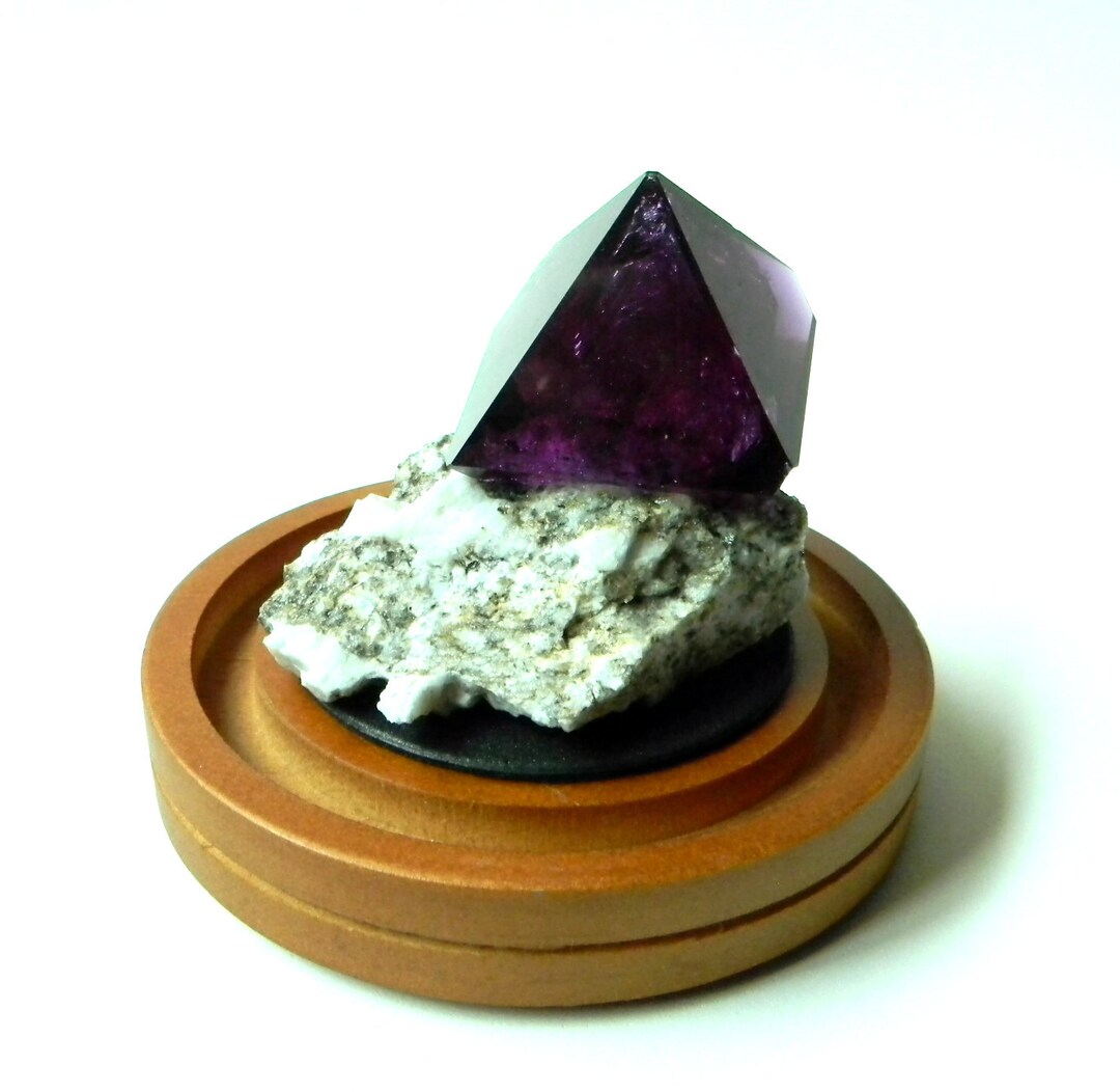 Mesmerizing Chrome Alum Crystal. Does Not Exist in Nature. Unique Grade ...