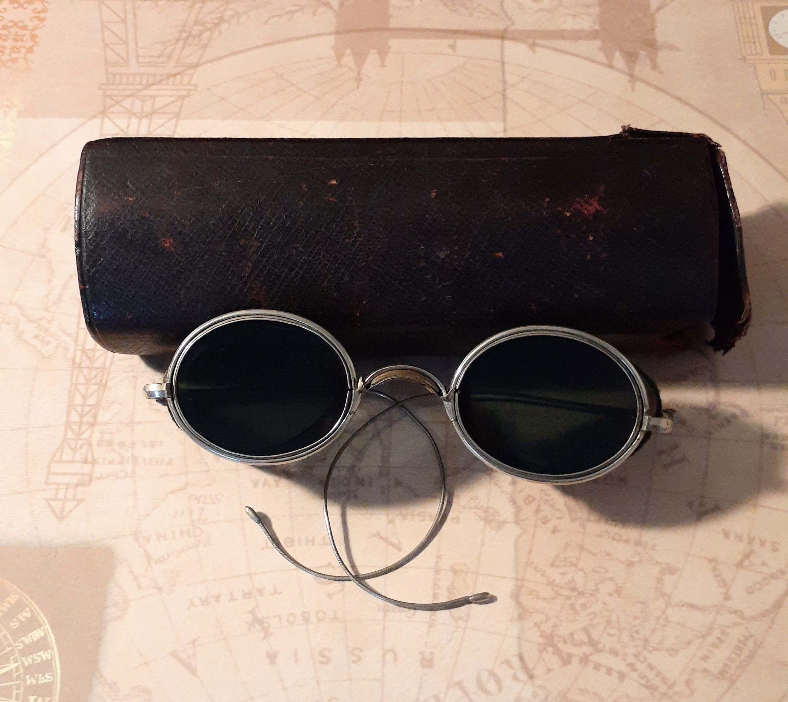 Antique Victorian Era Railway & Carriage Spectacle Sunglasses With ...