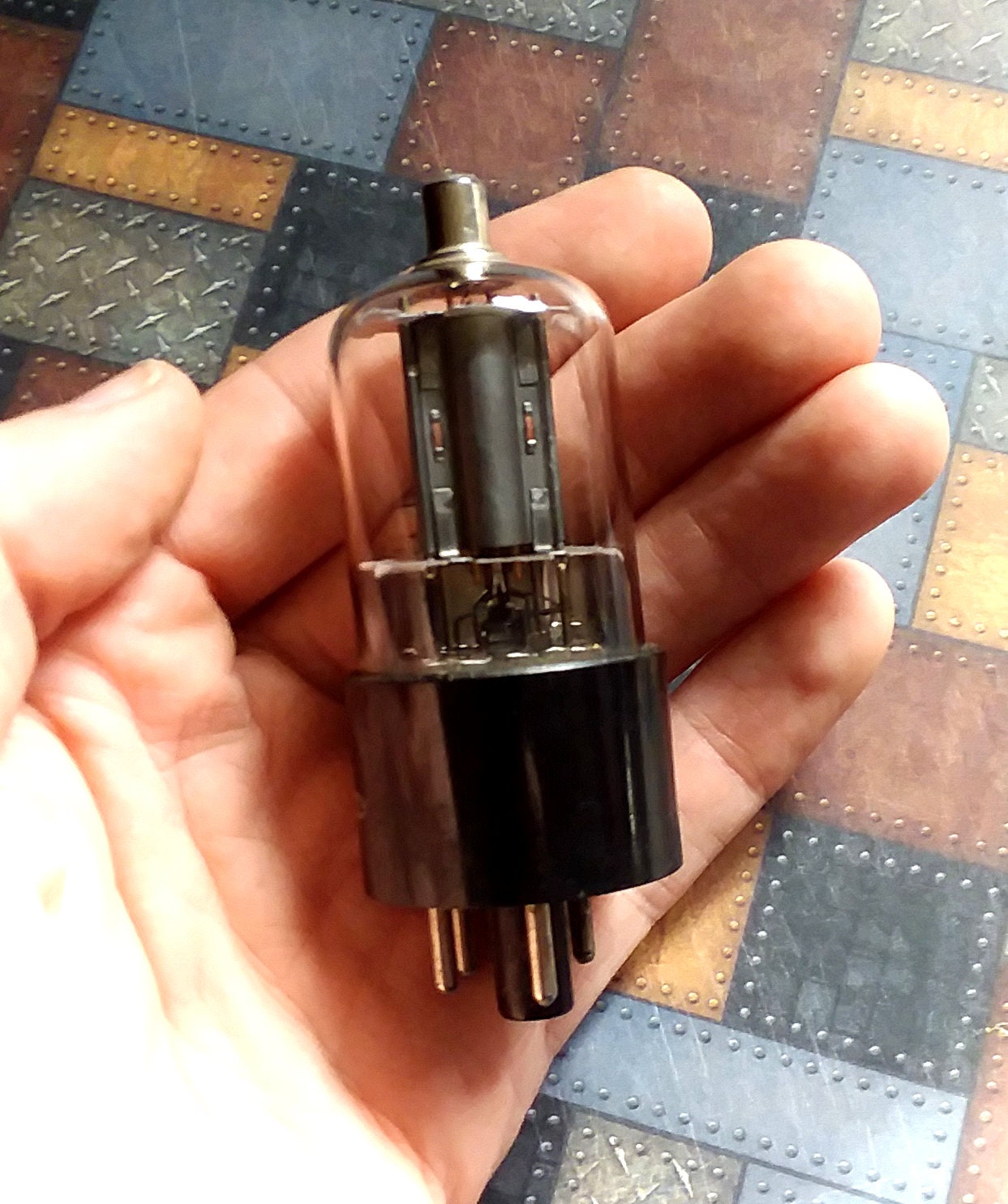 Great Set of 4 Vintage Vacuum Tubes in Very Good Condition for Makers ...