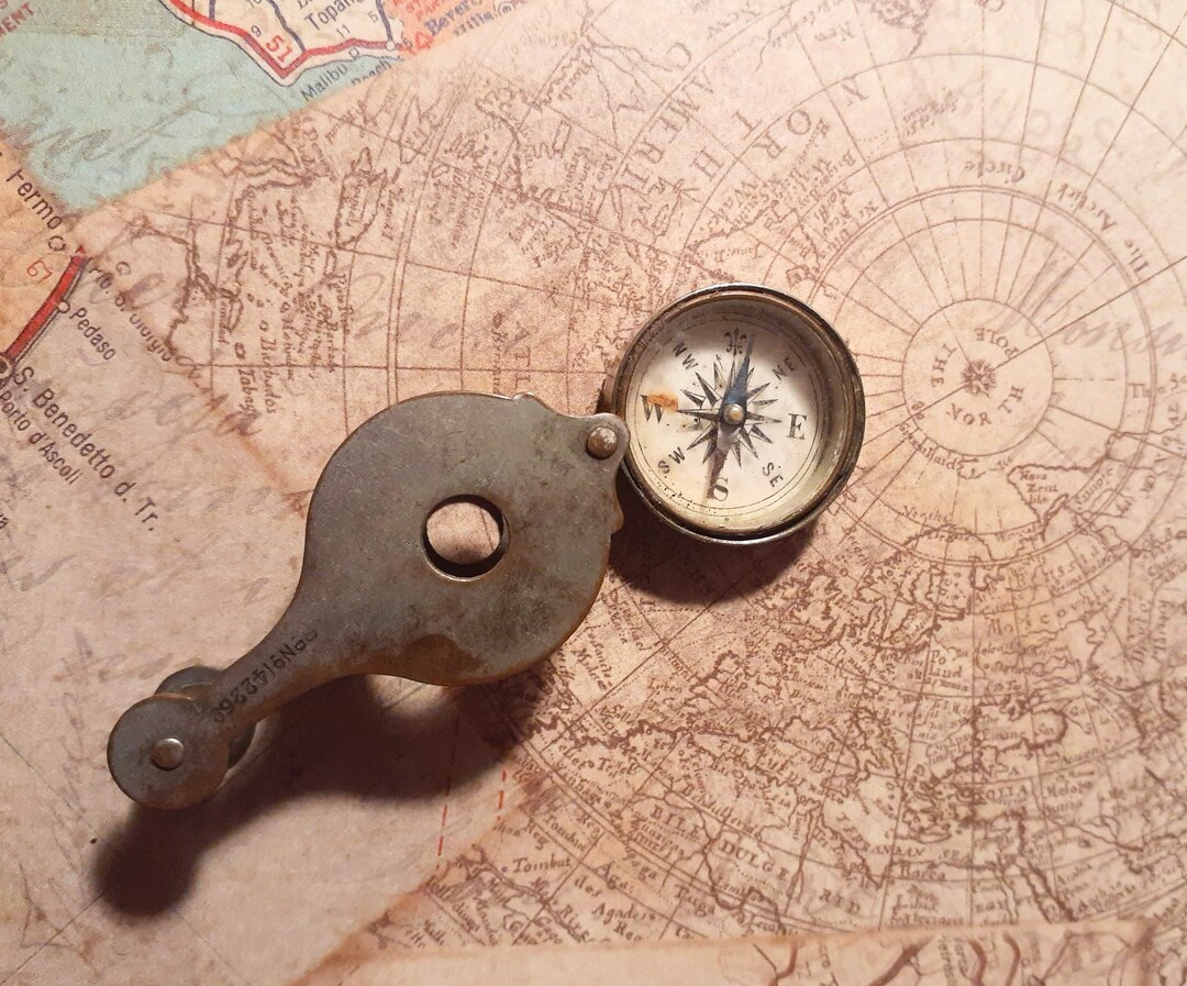 Steampunk Vintage Adventurer's Compass. Fully Functional Magnetic ...