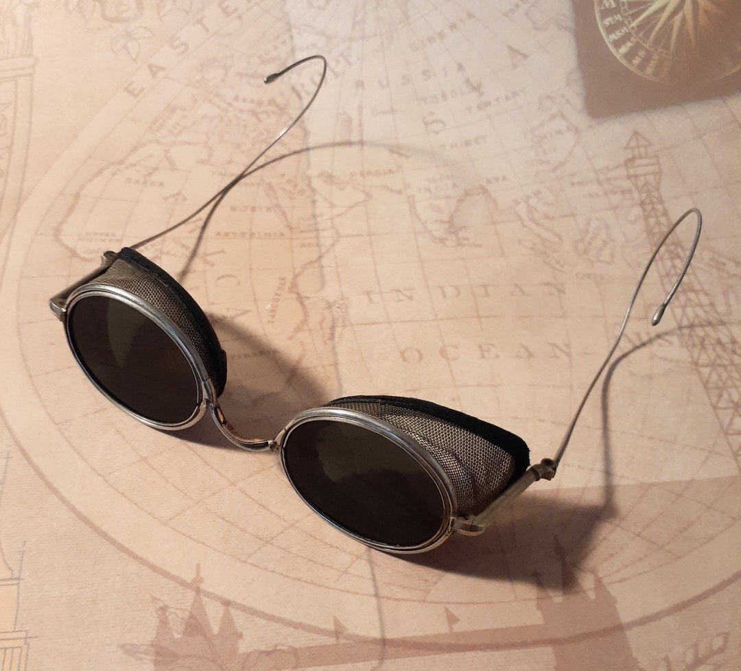 Antique Victorian Era Railway & Carriage Spectacle Sunglasses With ...