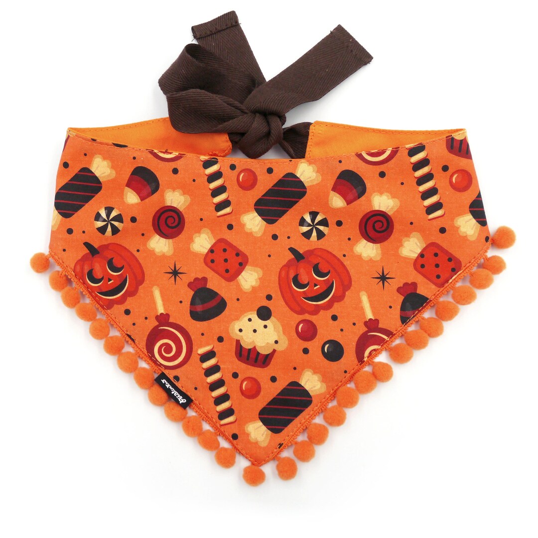Halloween Dog Bandana Trick or Treat Psiakrew, Handkerchief Style to ...