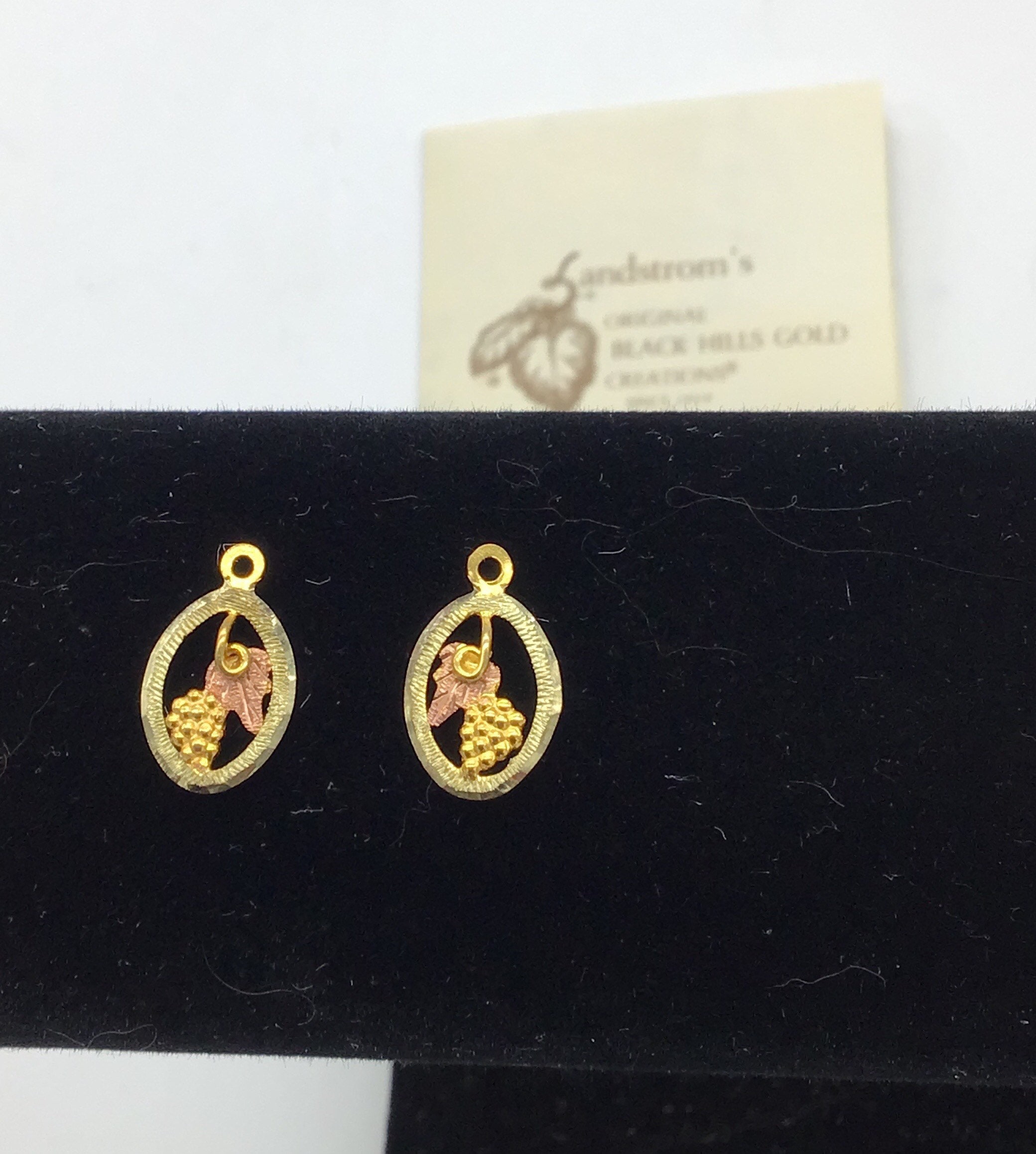 Black Hills 10K Gold Earrings Grape Leaf Grape Cluster VTG Landstroms ...